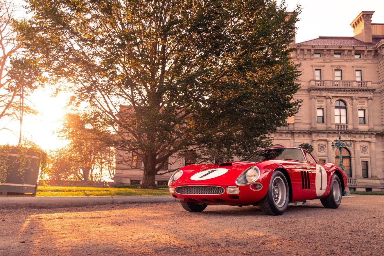 Analysing the UK Classic Car Market 2024: Trends & Insights | Heritage Insurance