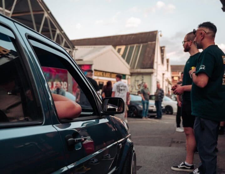 Benefits of joining a classic car club & how to find the club for you