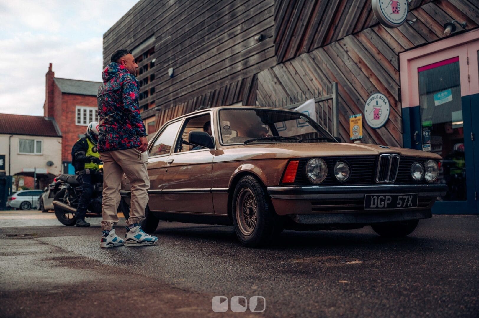 Benefits of joining a classic car club & how to find the club for you